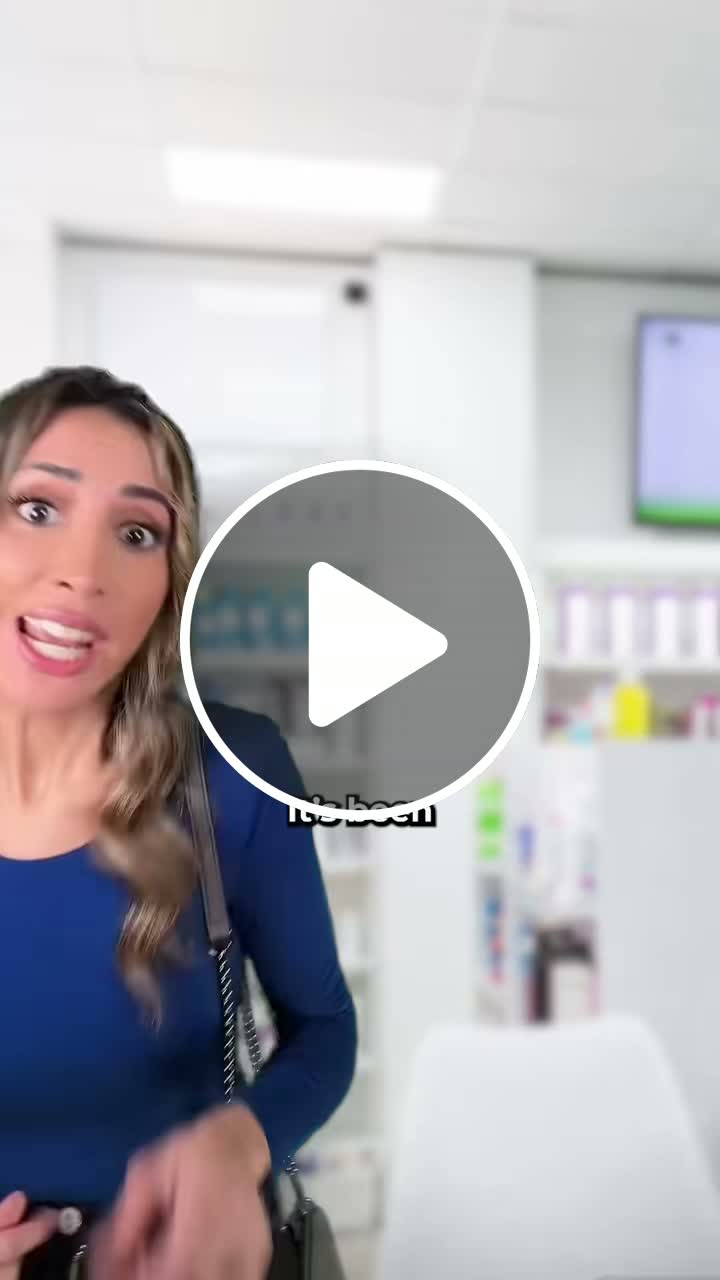 When the new pharmacy robot can only say one thing... 🤖 - NewsBreak