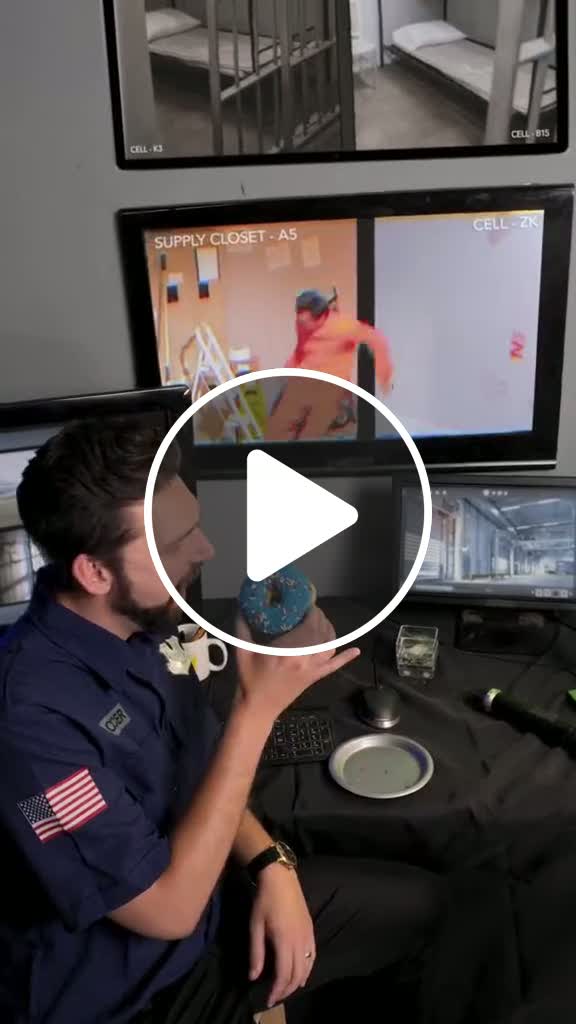 The donut thief strikes back @zachking - NewsBreak