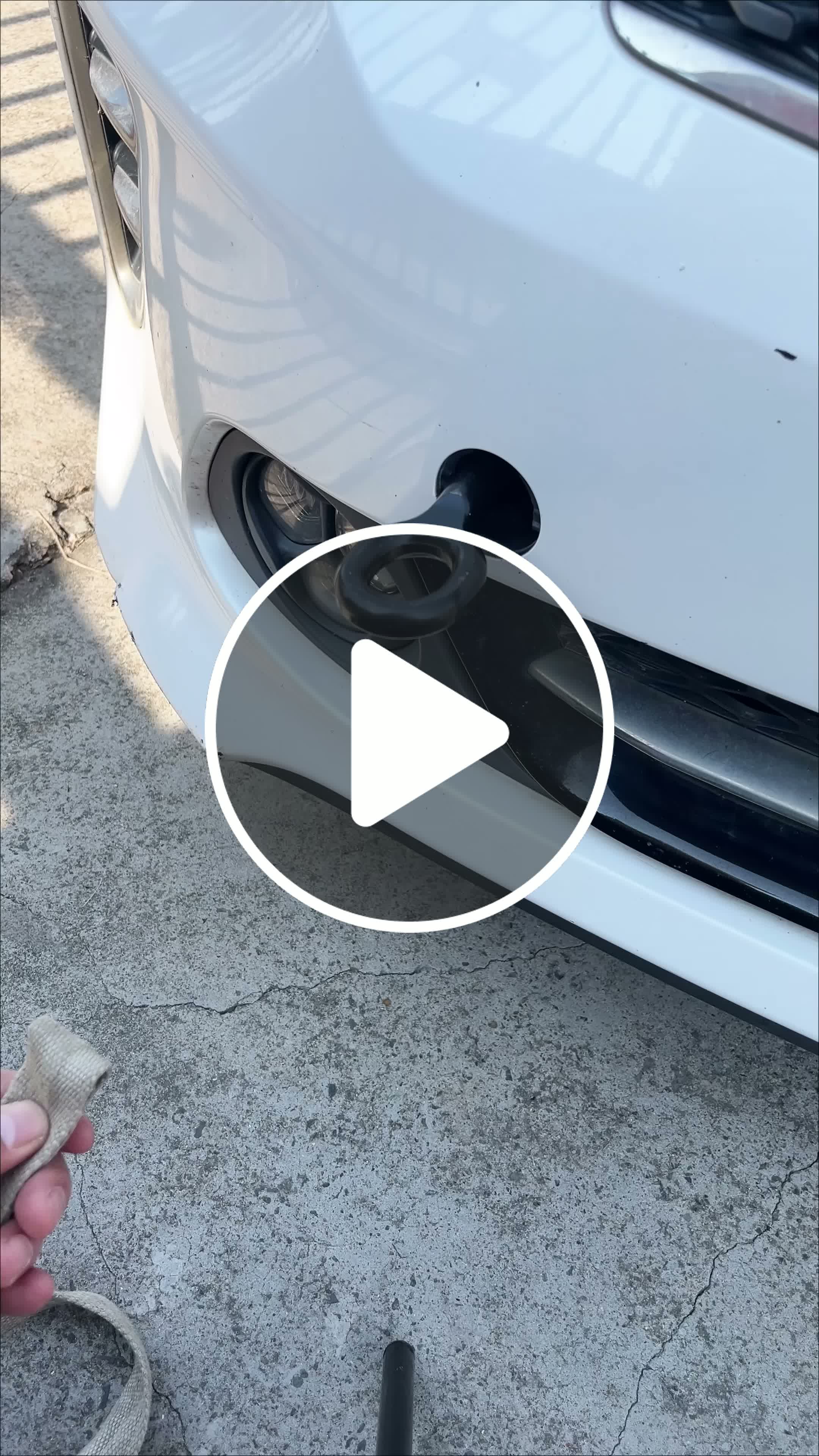 OMG Genius!!.. How to Tie a Simple Knot 💯 #lifehacks - NewsBreak