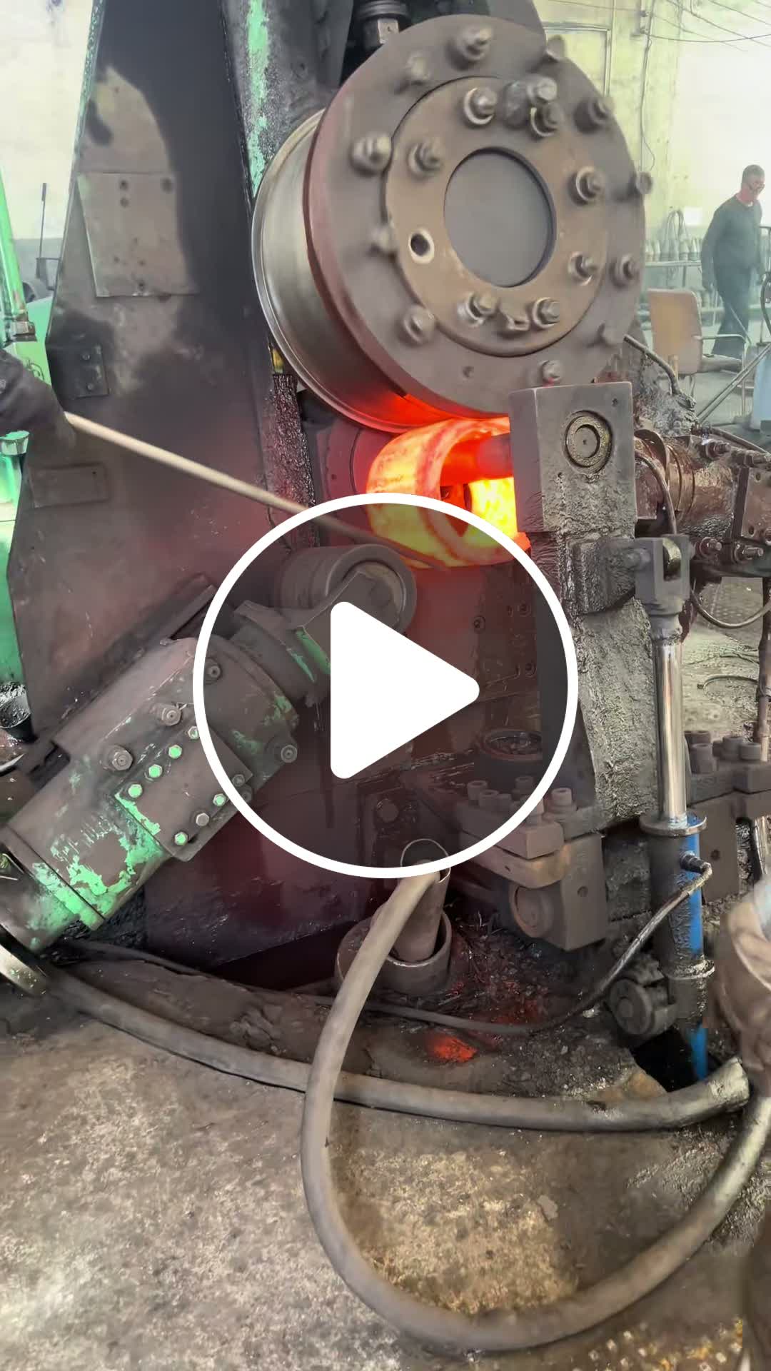 Make in China Amazing Iron Forging Process From Raw Metal to Finished ...