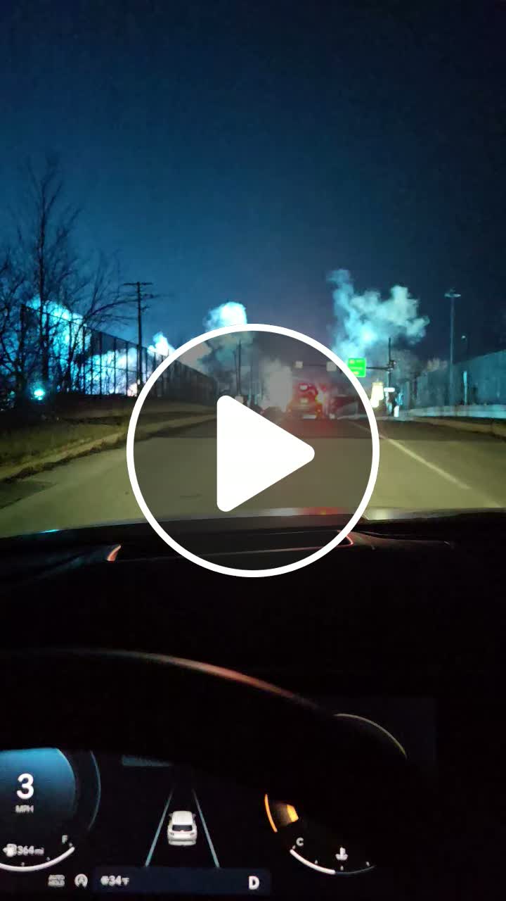 VIDEO: Reported transformer explosion on Cleveland's west side - NewsBreak