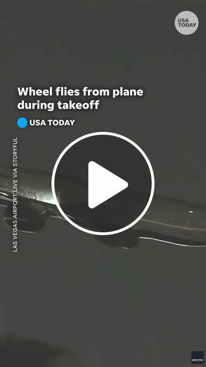 A rare moment of a wheel flies off from a plane - NewsBreak