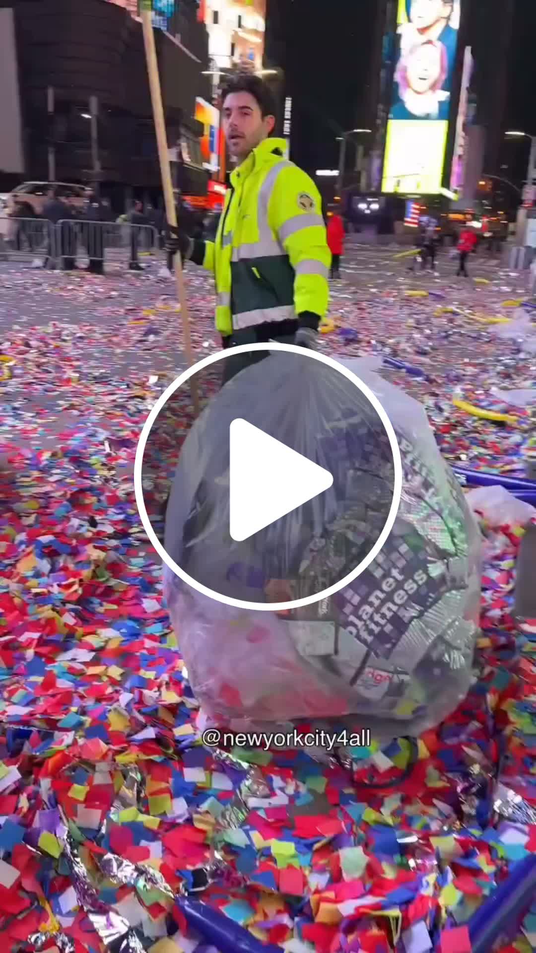 Times Spuare After Ball Drop - NewsBreak