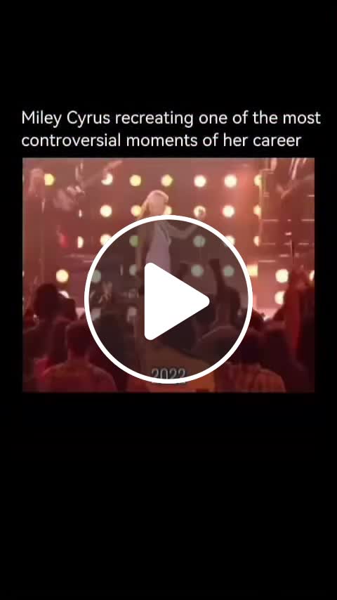 Miley recreating one of the most controversial moments of her career# ...