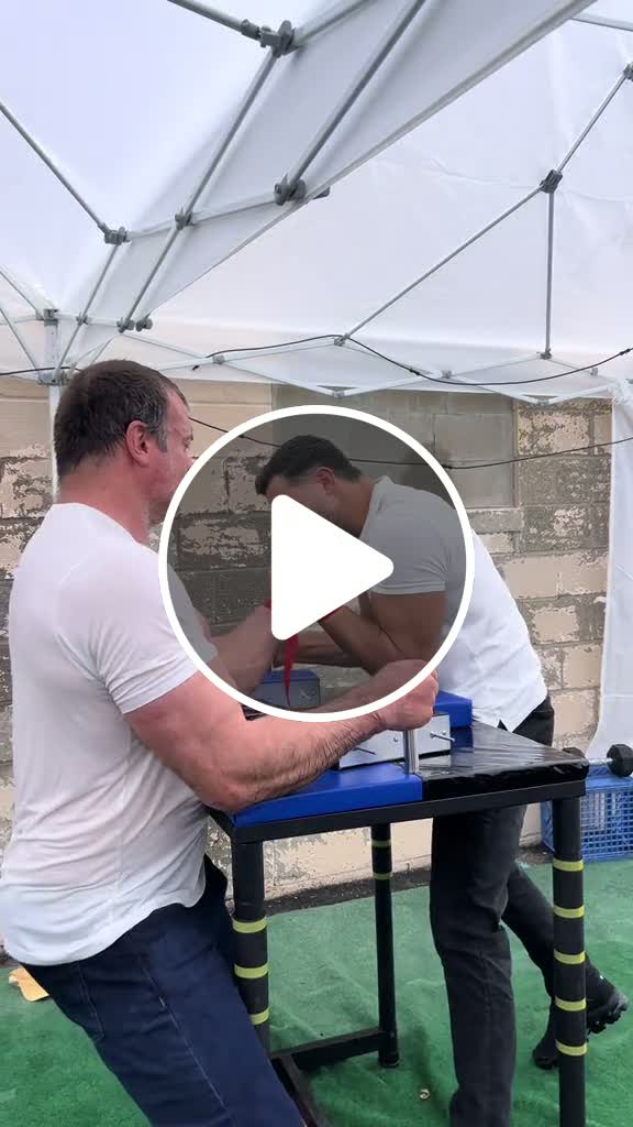 Devon larratt armwrestling definitely a beast in the gamedevonlarratt ...