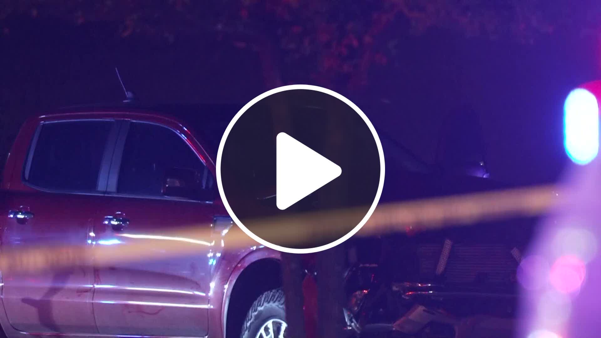 Dallas firefighters make 5 rescues as apartment building catches fire ...