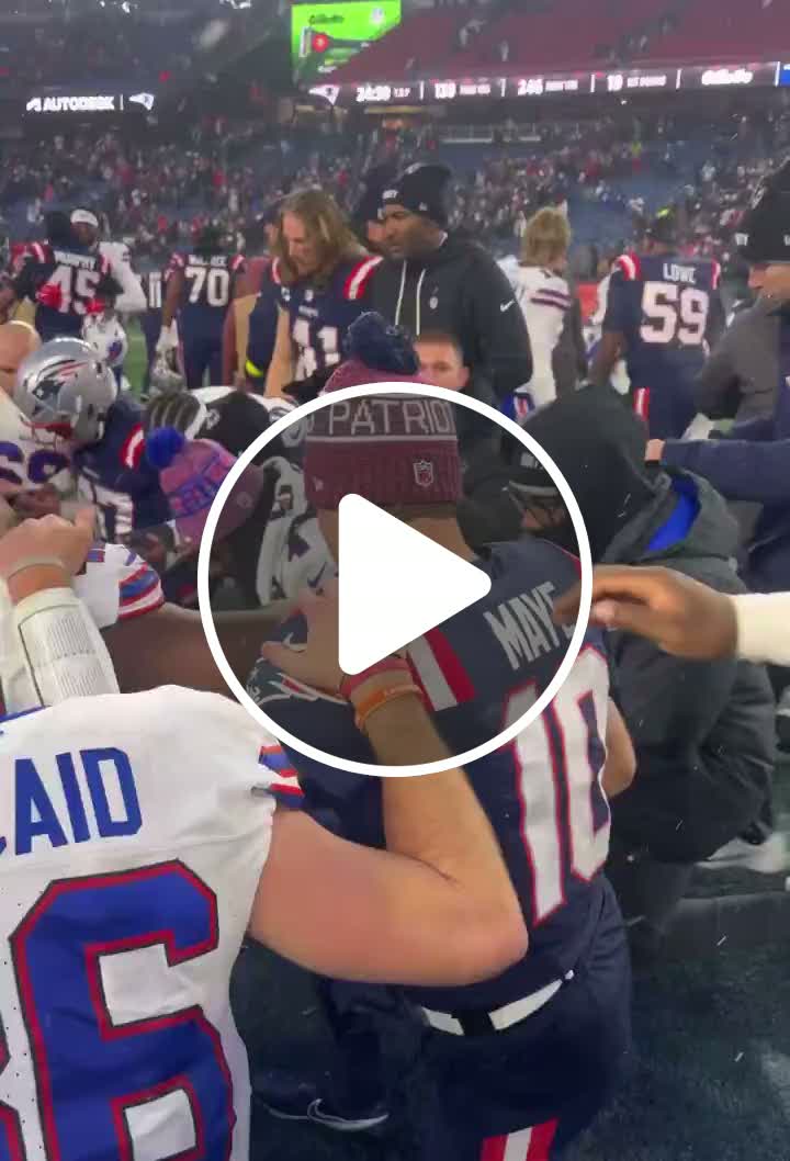 Patriots and Bills players stun America by coming together on the ...