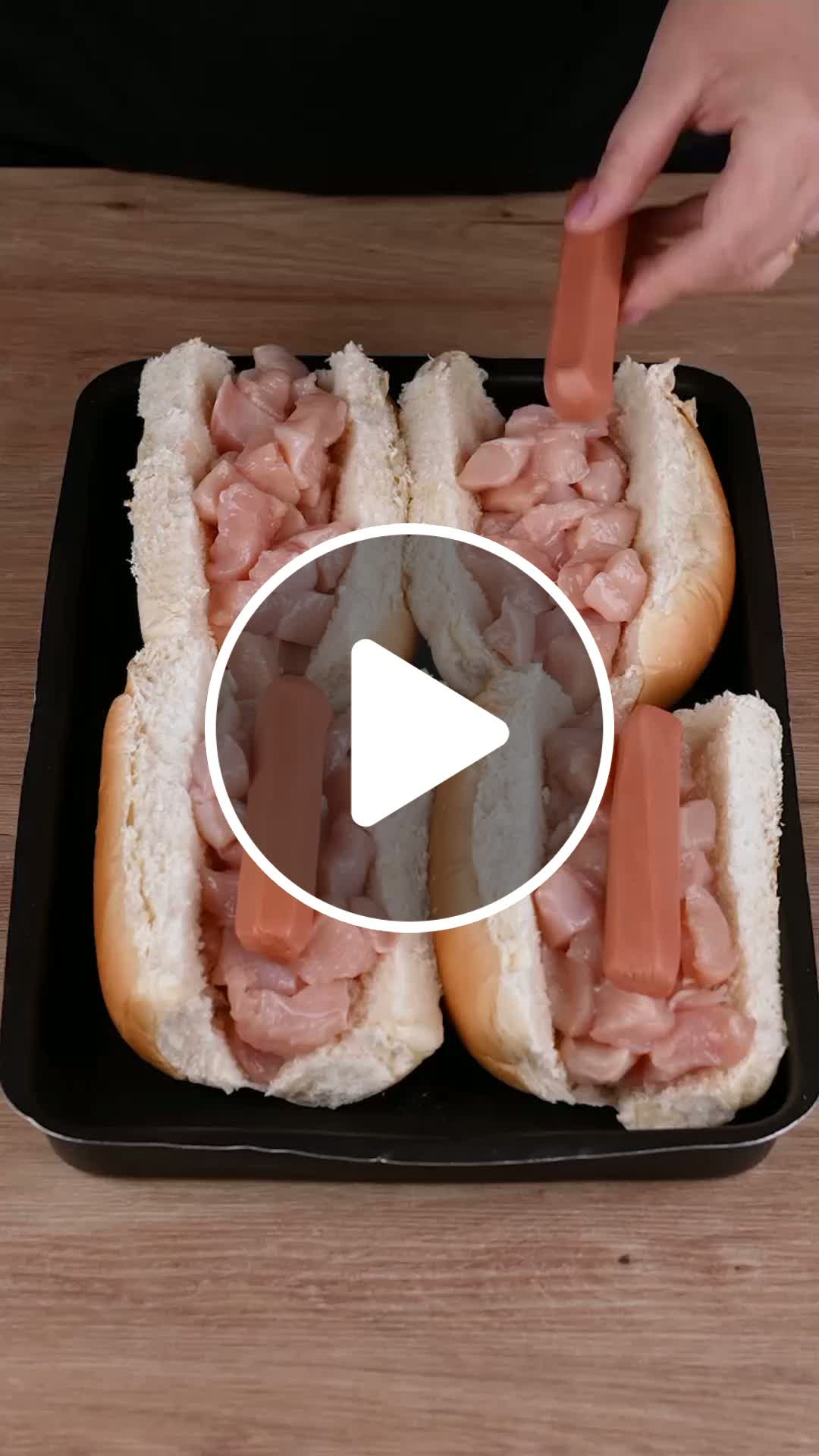 Everyone is making hot dog like this, after seeing this genius idea ...