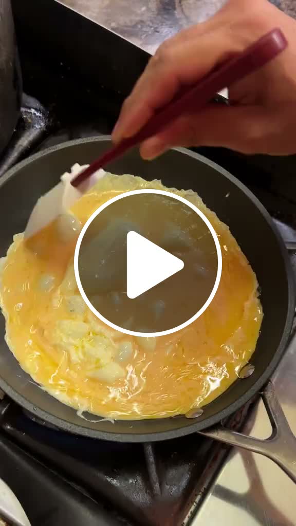 Chill and enjoy this flower. It's pretty and so yummy - NewsBreak