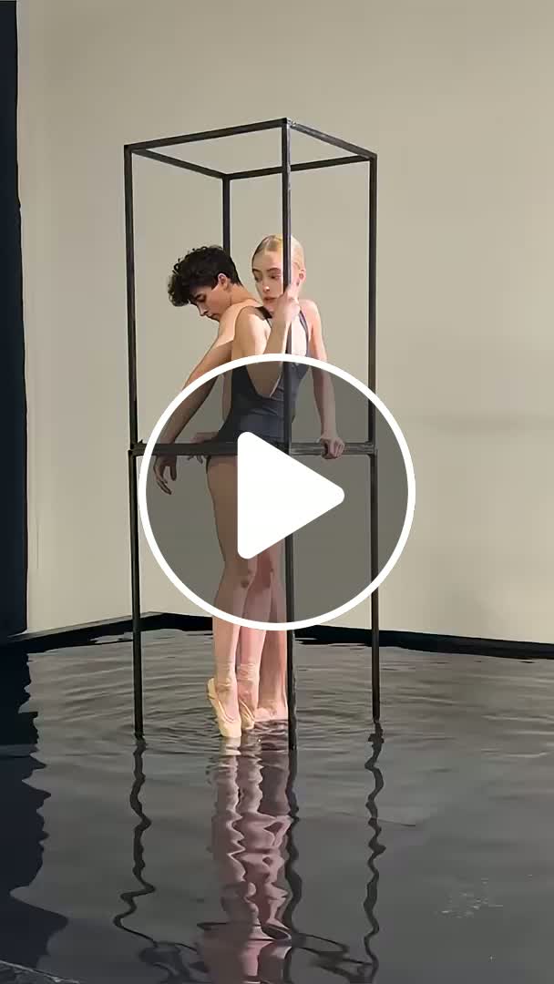 🇺🇦 Model poses for photoshoot📸 Ballet. Models Anna and Artem - NewsBreak