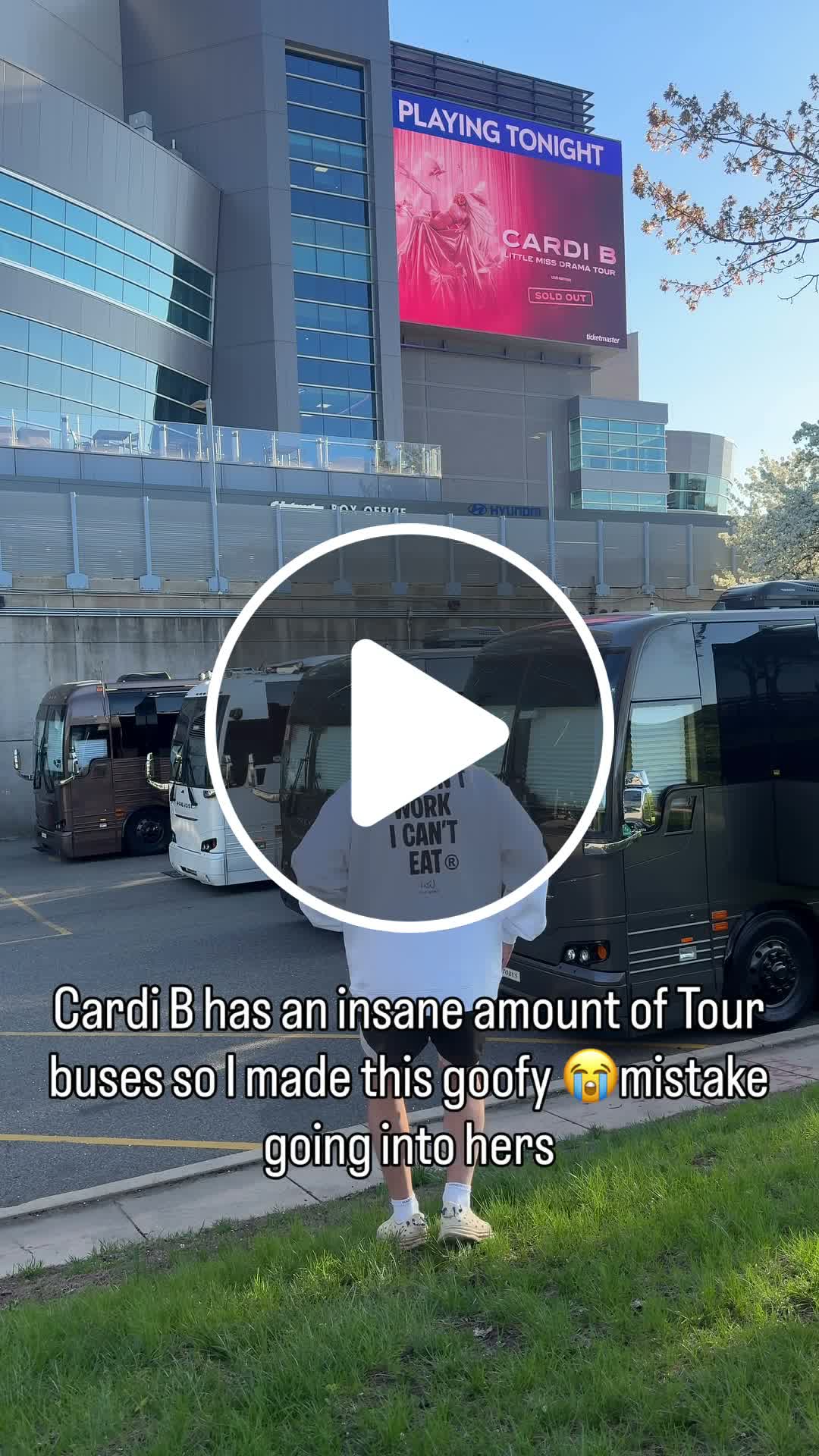 Cardi B has an insane amount of tour buses 😱😱😱 - NewsBreak
