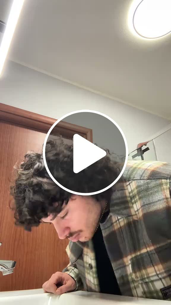 Deep but amazing voice 😘 - NewsBreak