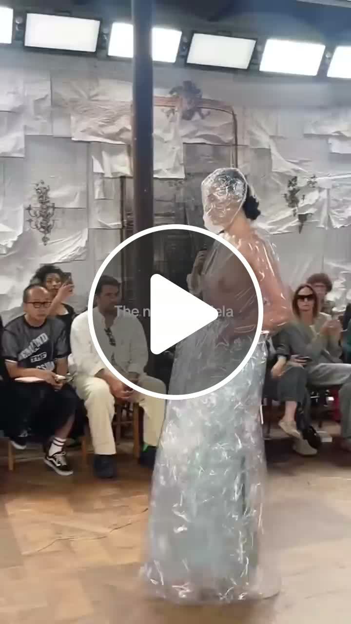 CSM Class of 2025 UndergraduateGraduationShow: StunningLooks# ...