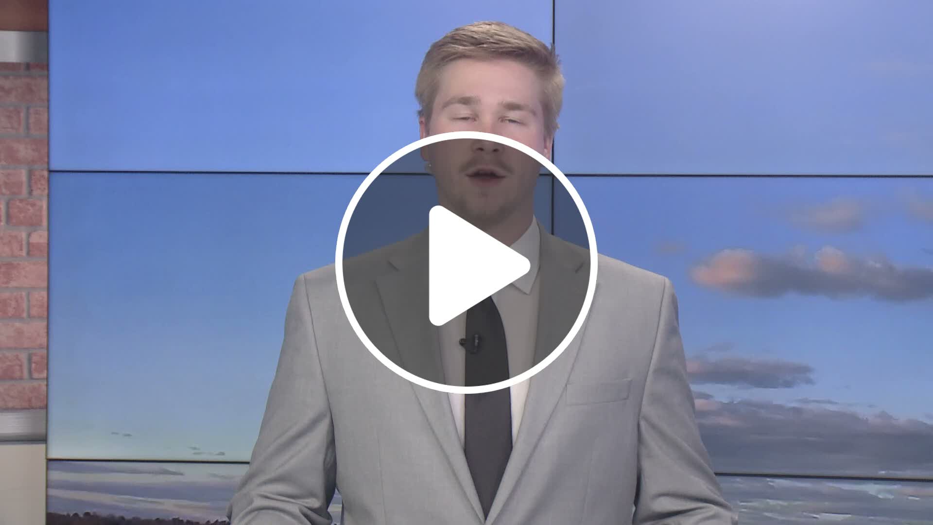 OFFICIALS: Smith County grass fire mostly extinguished after prompting ...