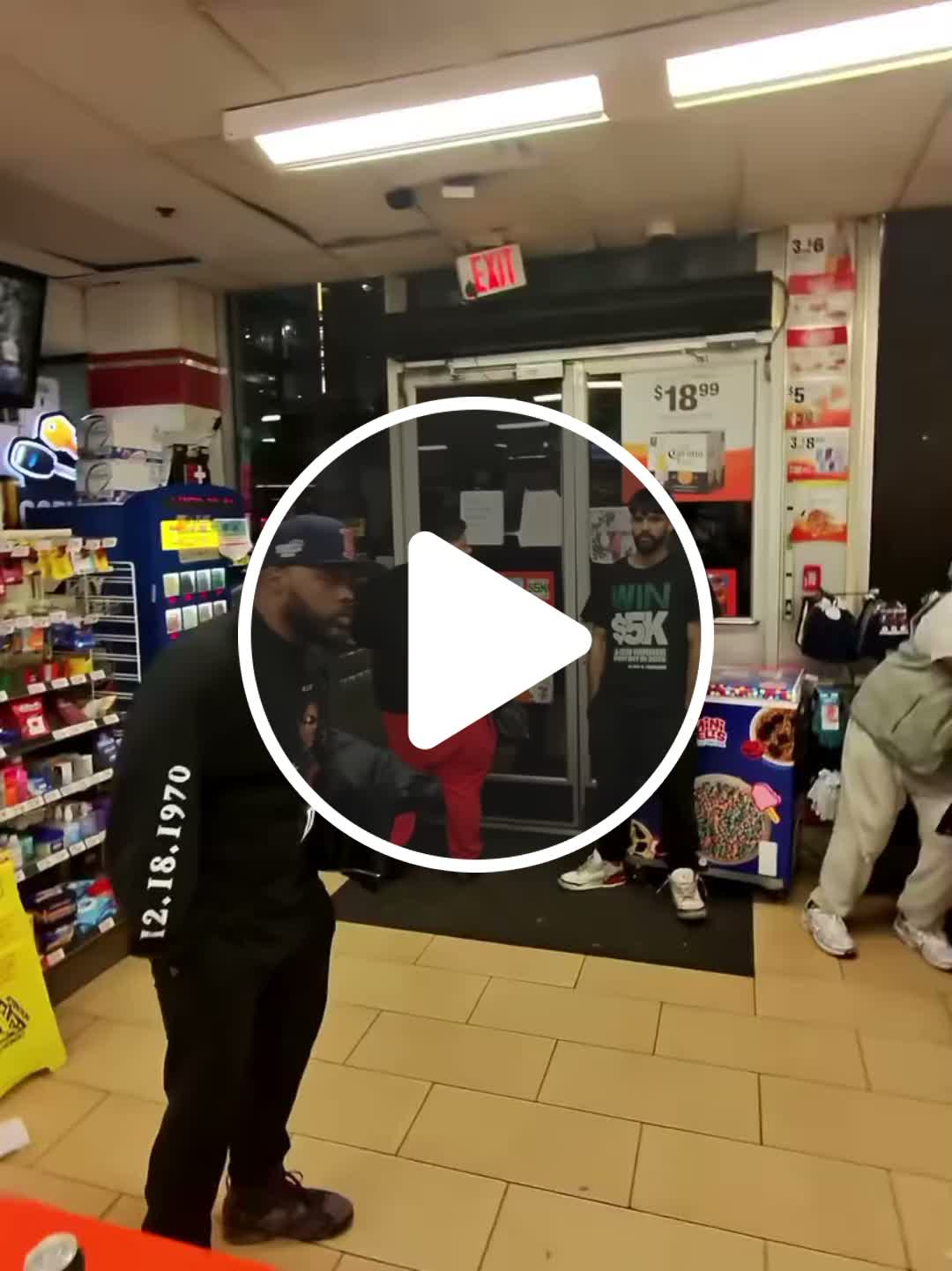 he didn't see that coming 💔😭bad day in office 😅😅 watch till the end ...