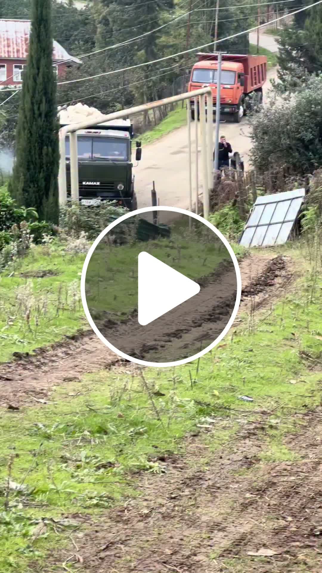 Epstein Files Raise Alarms After Reporter Who Exposed Case Finds Her ...