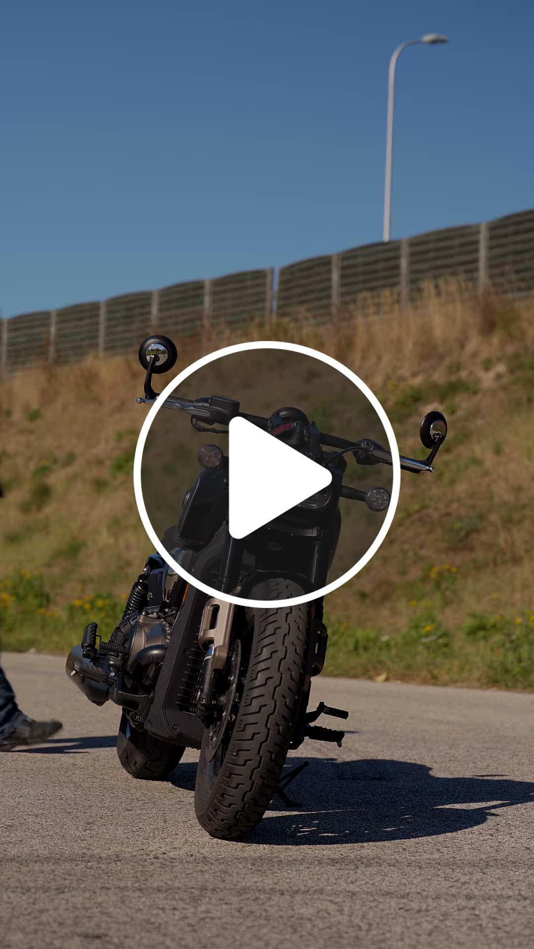 Introducing the QJ Motor SRV 600 V4 — a new era of modern cruisers with ...
