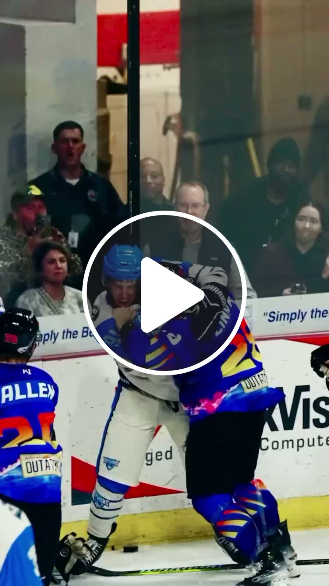 Nice Hockey Fight😉 - NewsBreak