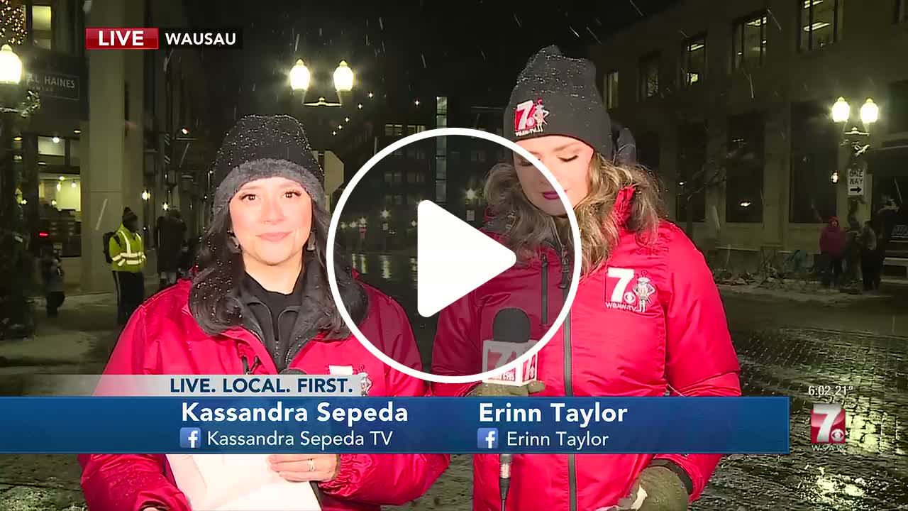Kassandra Sepeda, Erinn Taylor official float judges for Wausau Holiday ...
