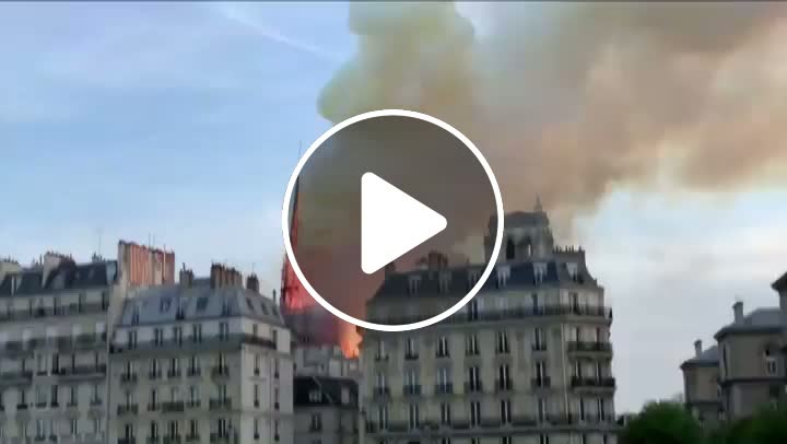 THE SPIRE FALLS This is the exact moment when the spire fell into the ...