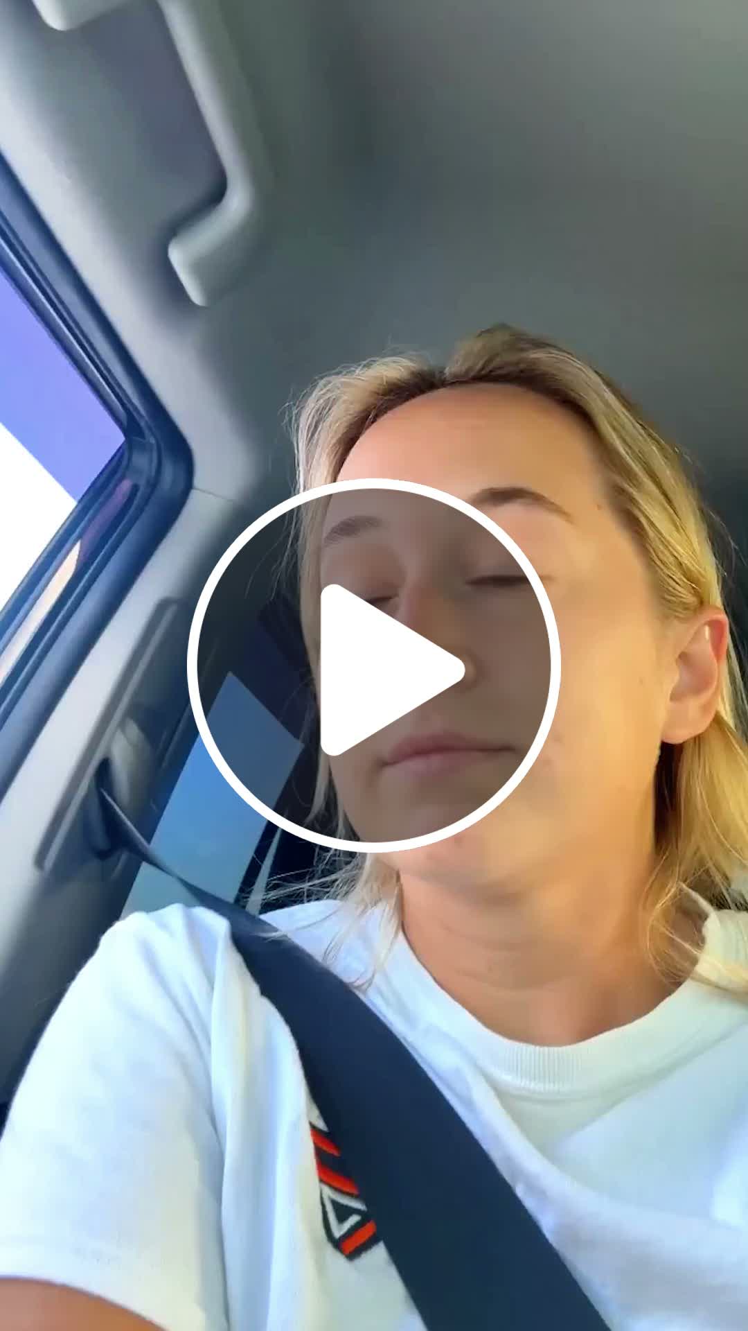 She Got Pulled Over… by Her Own Brother 🚔🤣 - NewsBreak