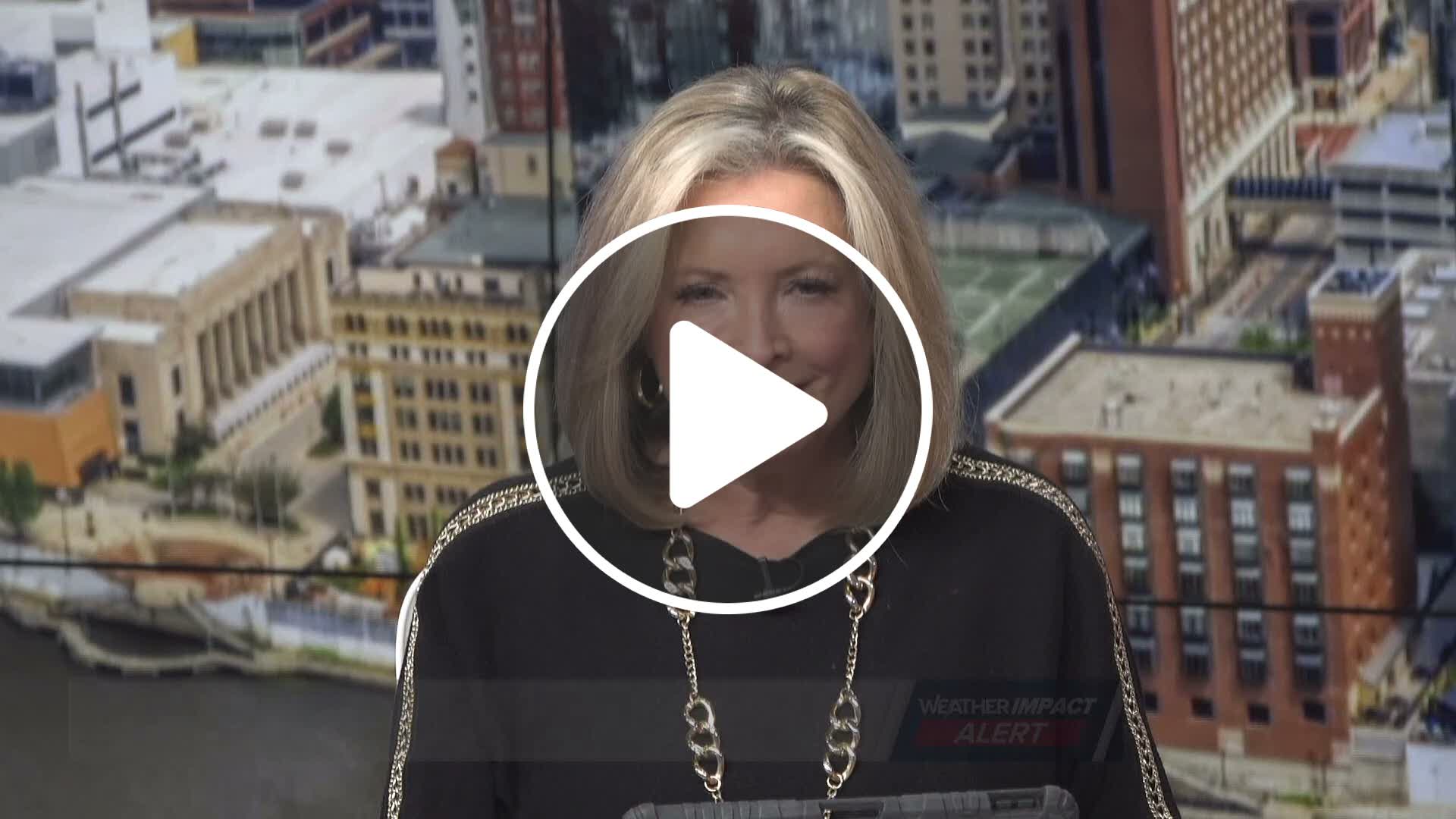 Road conditions along the lakeshore during Friday evening commute ...