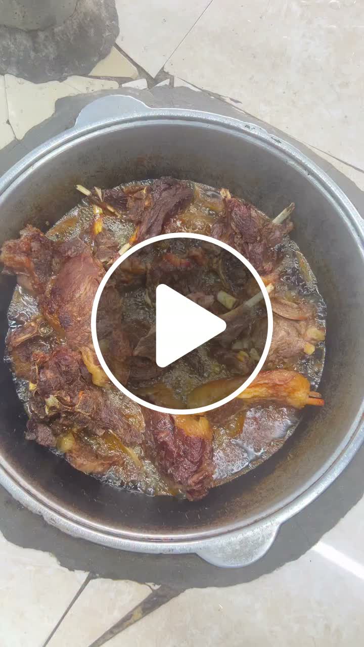 🔥🥩 • •• • #beef#salt #crust #meat #fire #bbq #grill #cook #food #tasty ...