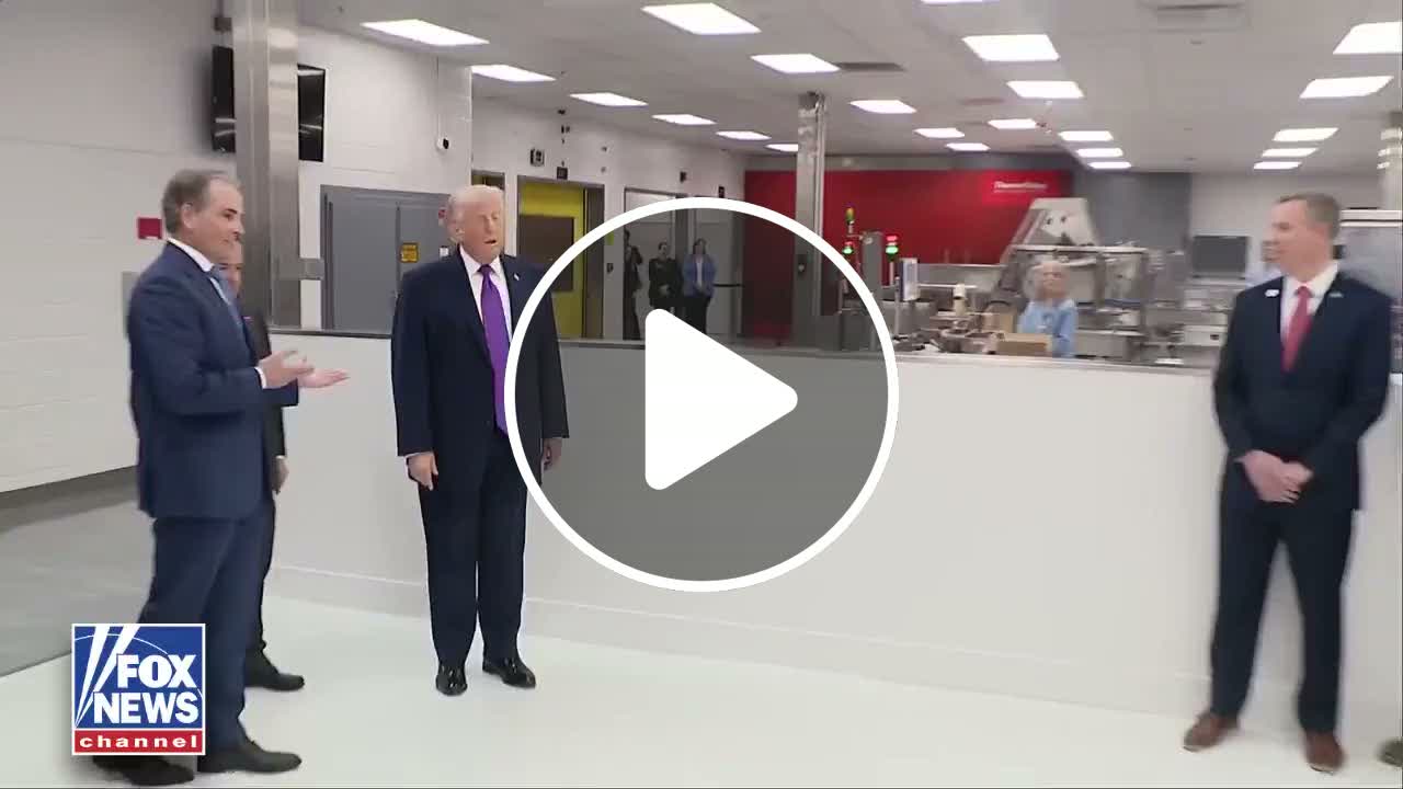 ‘TAKE A PICTURE’: President Trump tours Thermo Fisher Scientific in ...