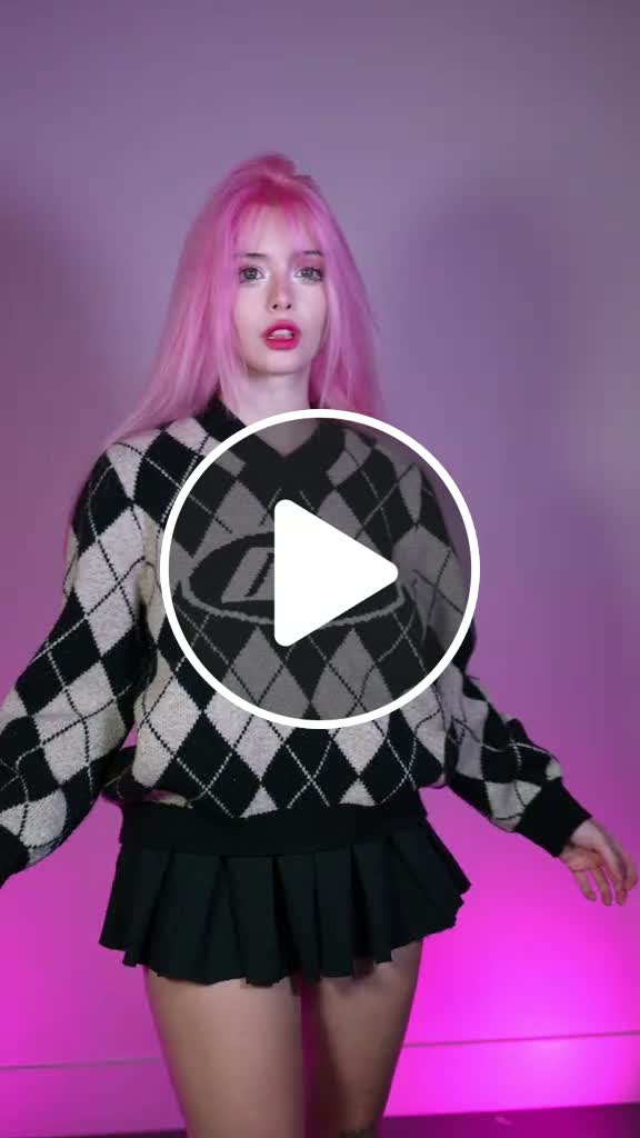 Cosplay cozy clothes - NewsBreak