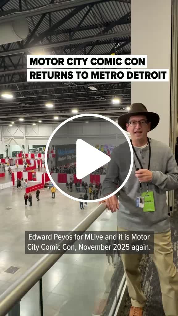 Cosplayers, collectors and celebrities have returned to the Metro ...