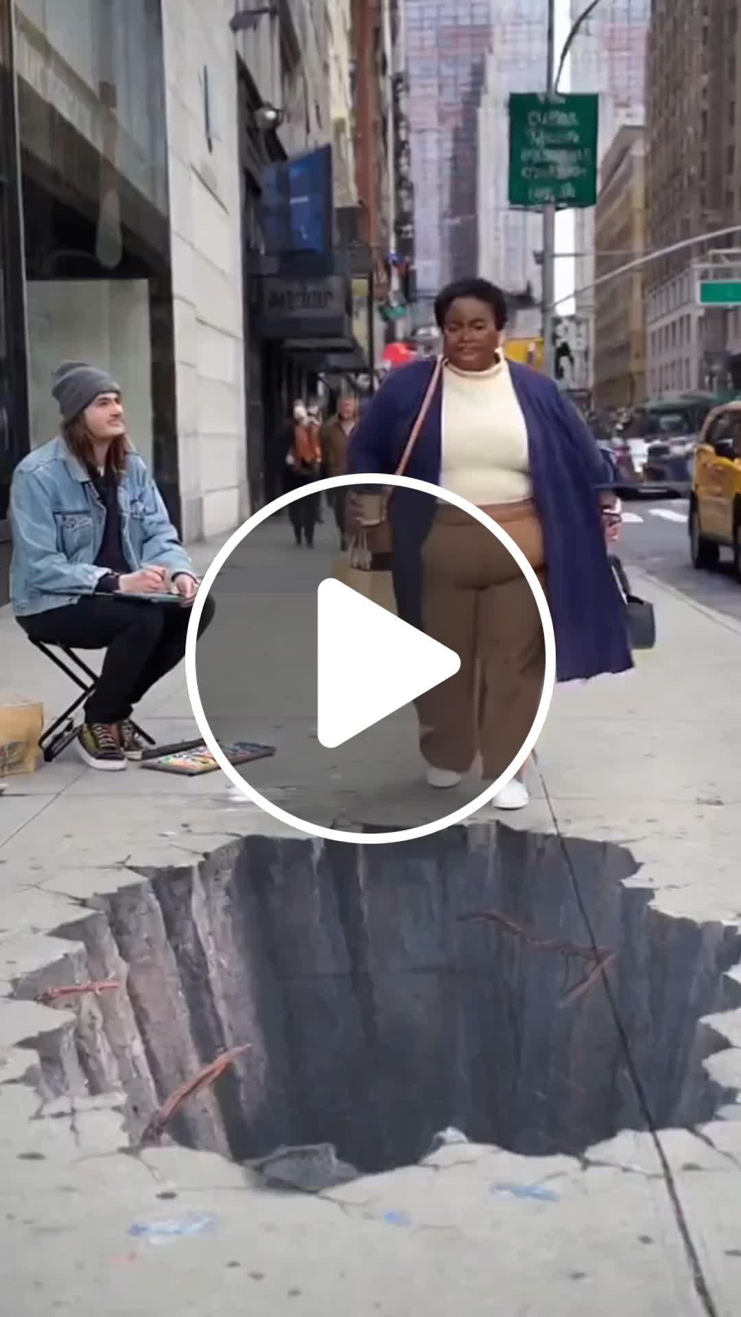 please follow me - NewsBreak