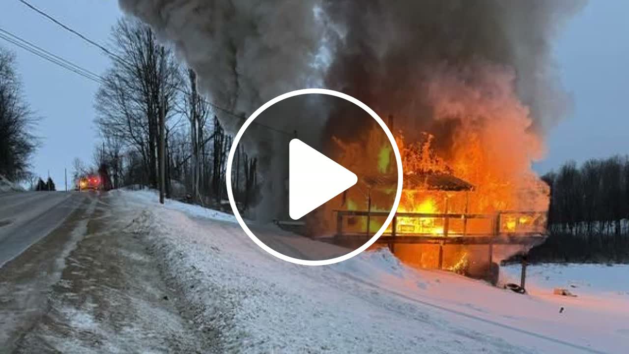 Family of 8 flees burning home as firefighters battle flames, smoke and ...
