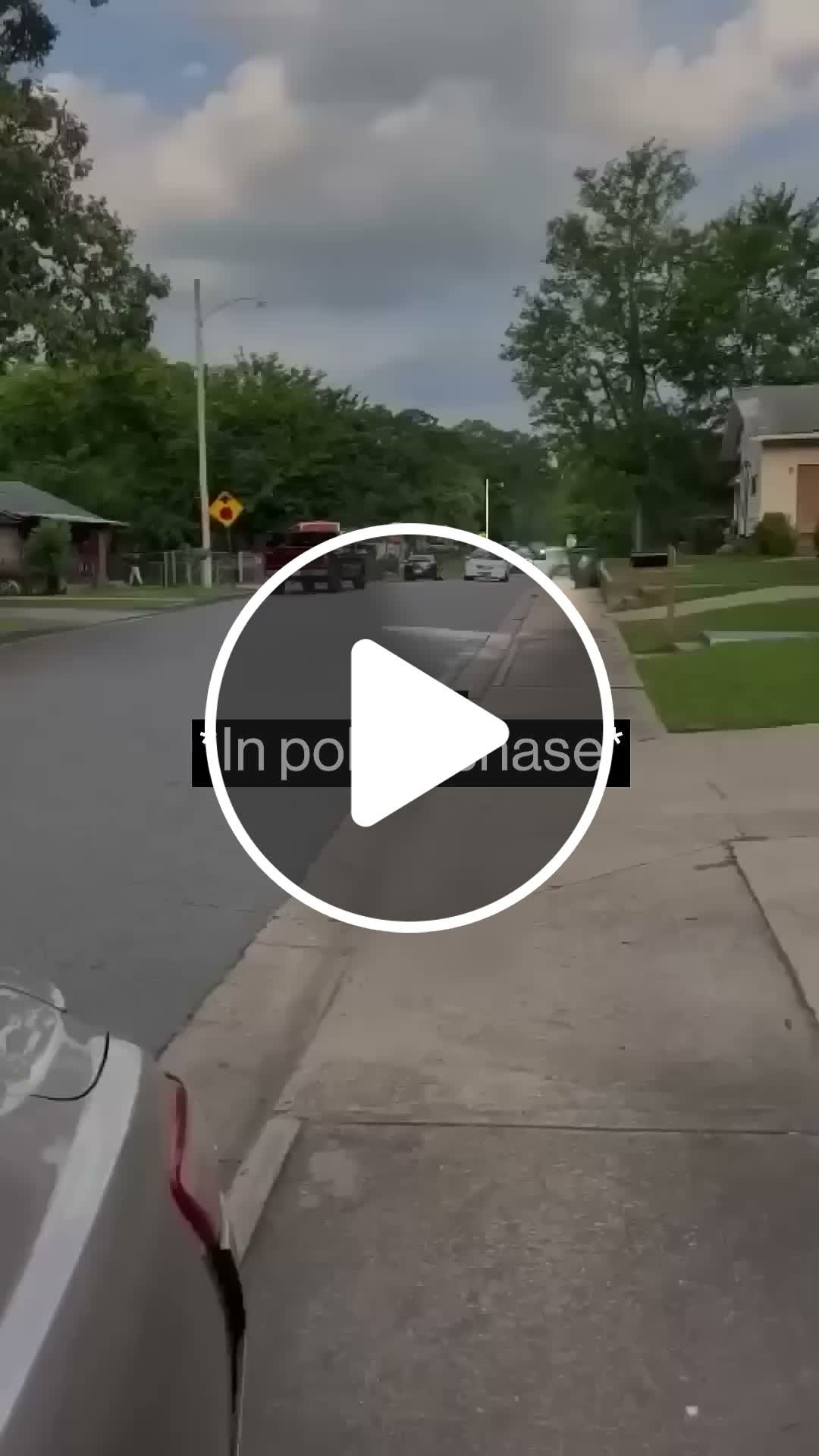 Genius Driver Escapes 2 Police Cars - NewsBreak