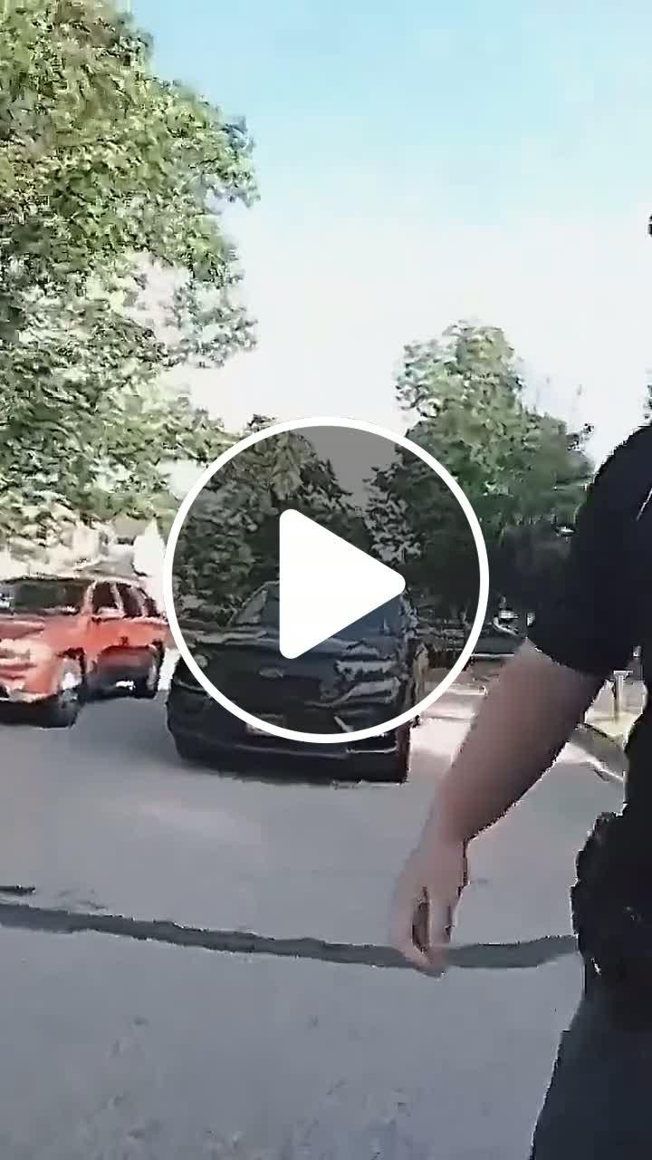 #UnpopularOpinion Officer Breaks Down In Tears After Sh**ting Suspect ...