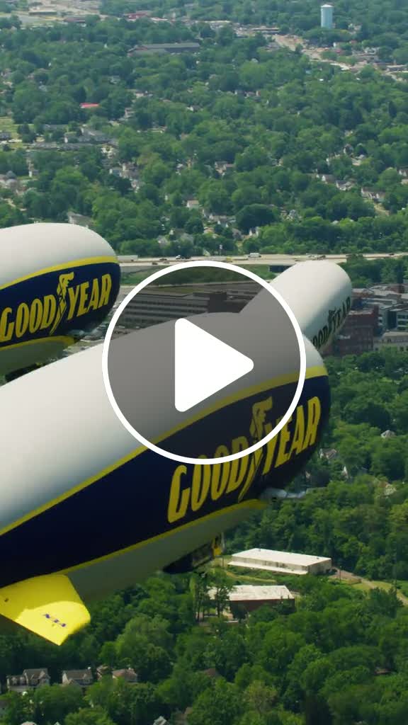 Blimp race. ESPN The Ocho. Who you got 02638 #ilovescoopz - NewsBreak