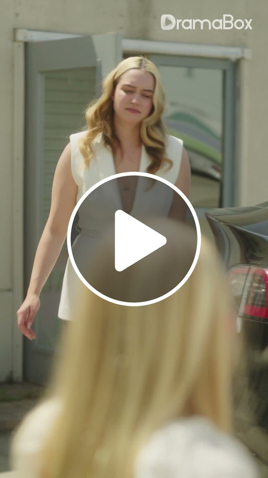 She returned from the shadows. A new life begins. But the past still ...