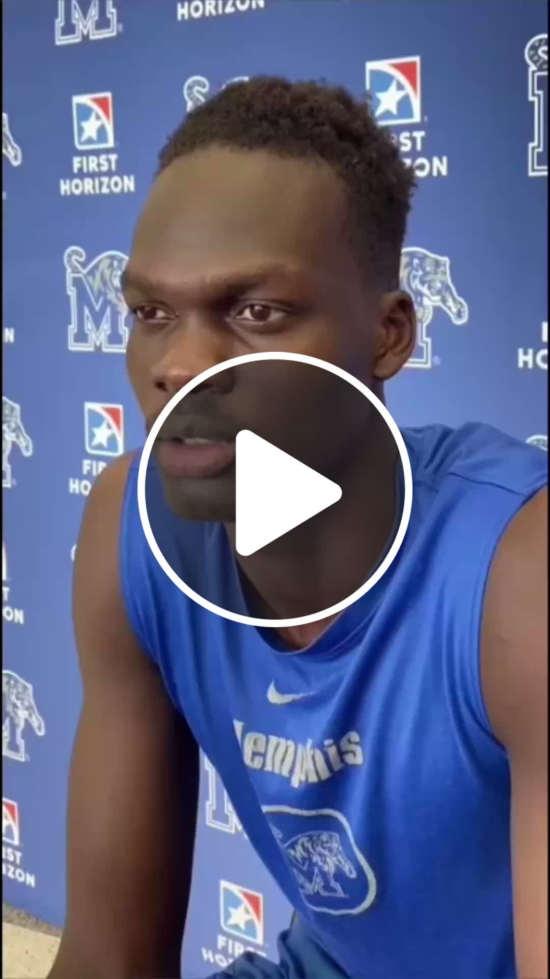 Memphis' Simon Majok breaks down his big block vs. Baylor - NewsBreak