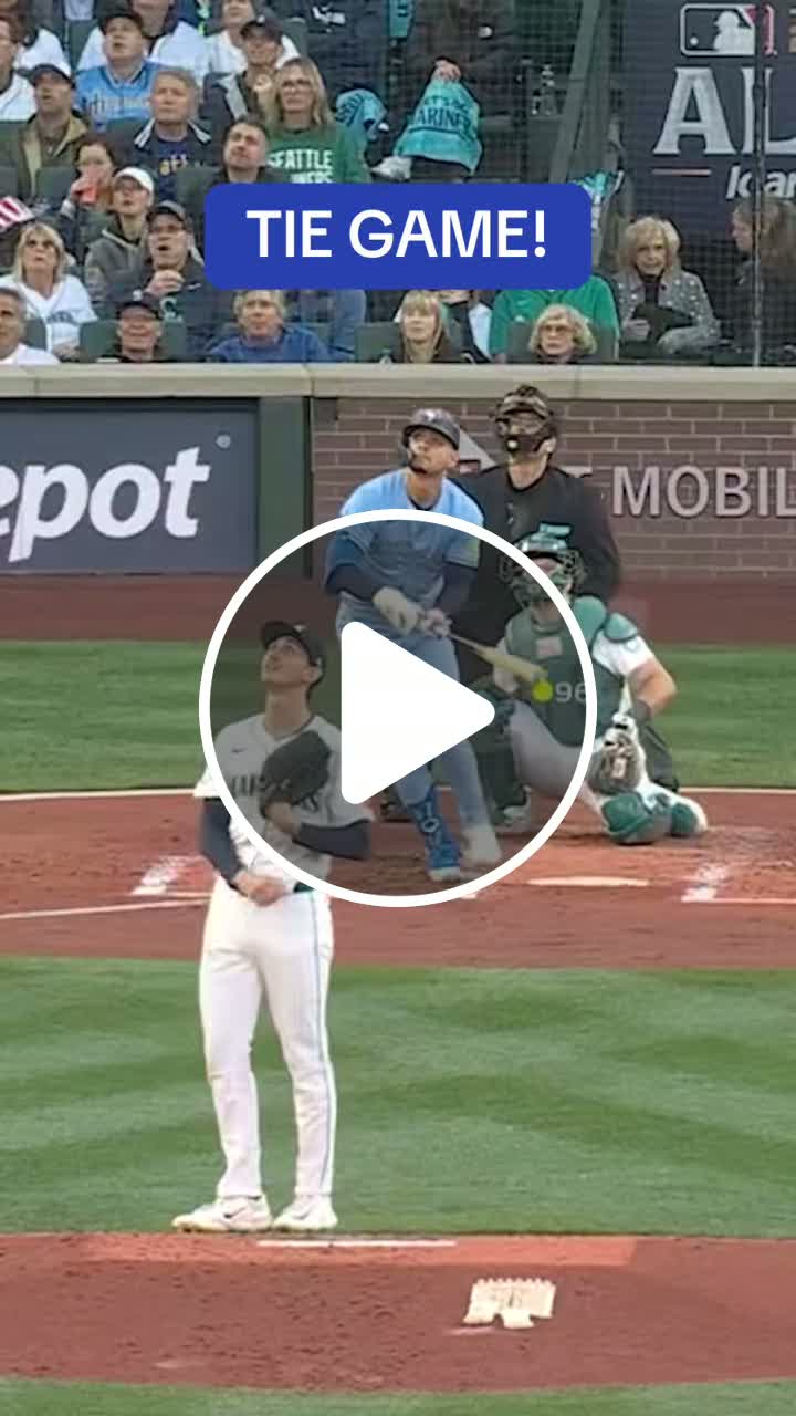 The first Postseason homer for Andrs Gimnez was a BIG one MLB homerun ...