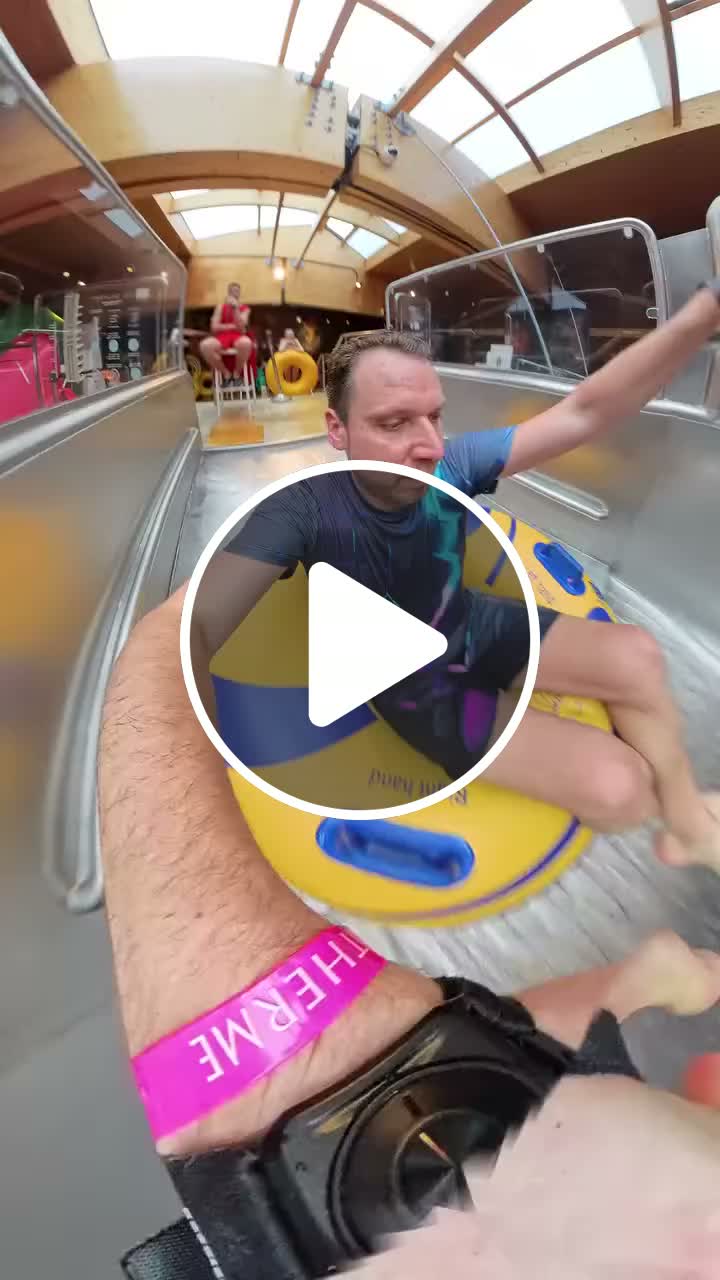 Galaxy WaterSlide therme bucuresti Halfpipe Water Slide, Therme ...