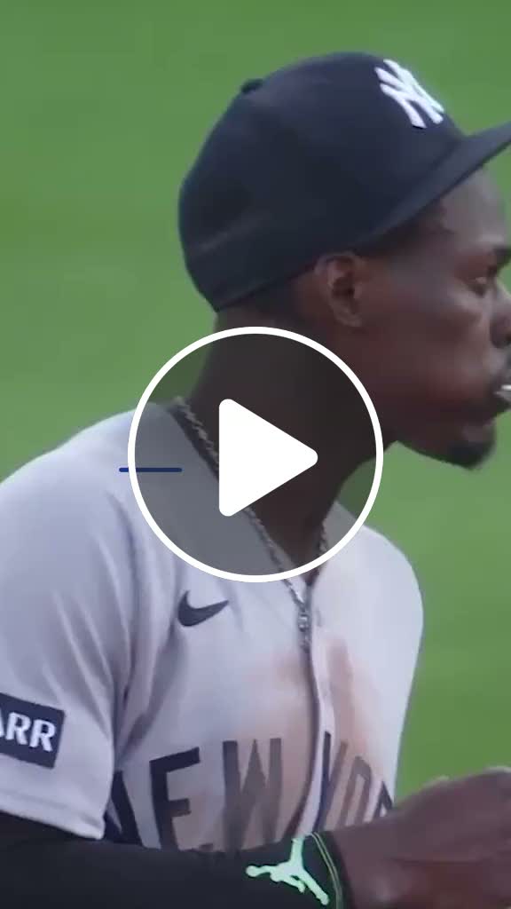 Yankees star man plays second base with a lollipop in his mouth - NewsBreak