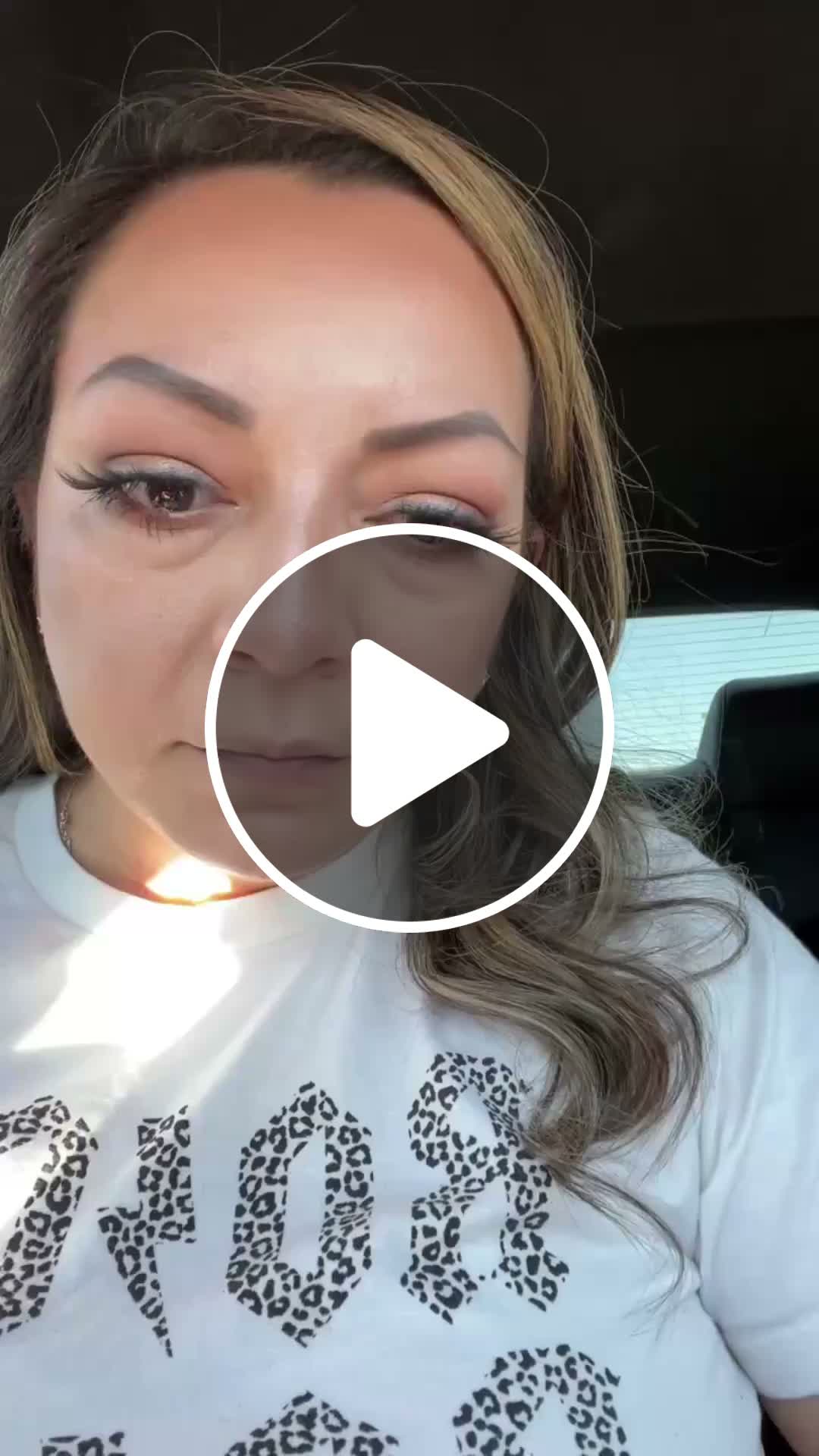 Fast makeup in the car 🚗 #beauty #love #viral - NewsBreak