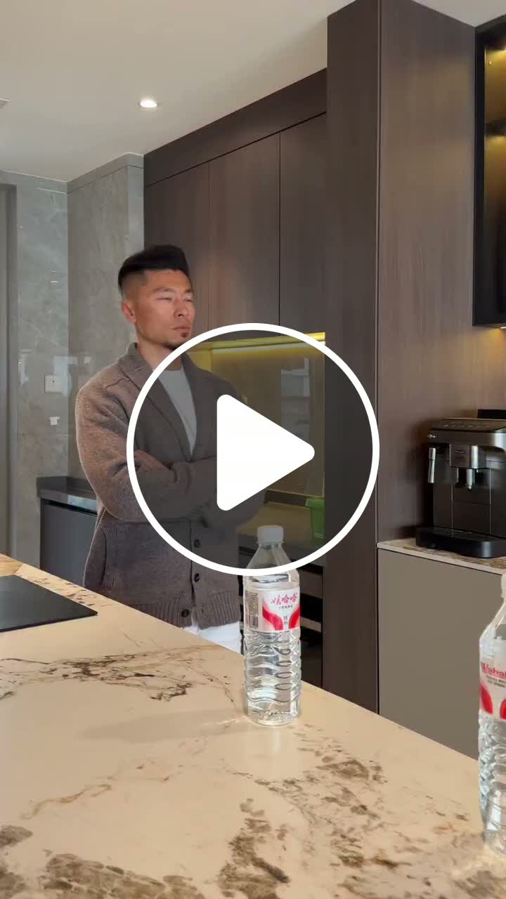 This hilarious video delivers unstoppable laughter and unforgettable ...