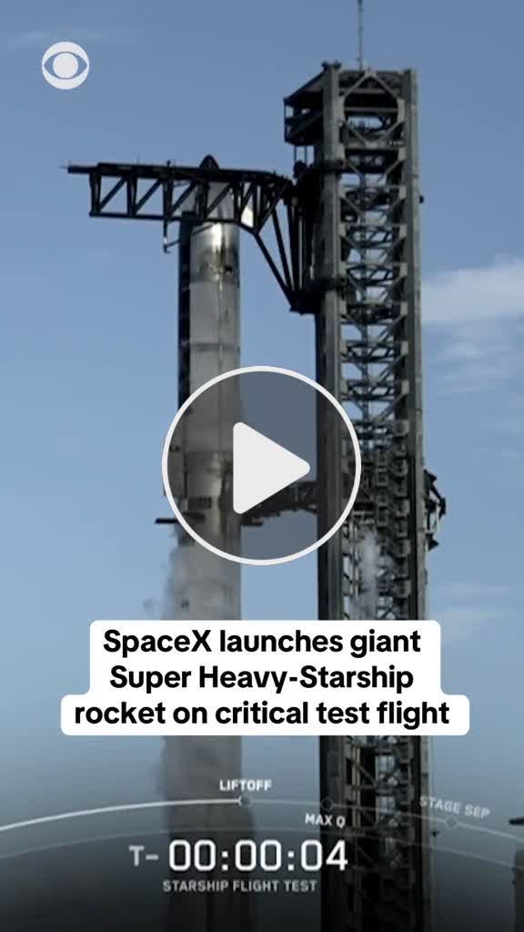 Running two days late, SpaceX finally launched its huge Super Heavy ...