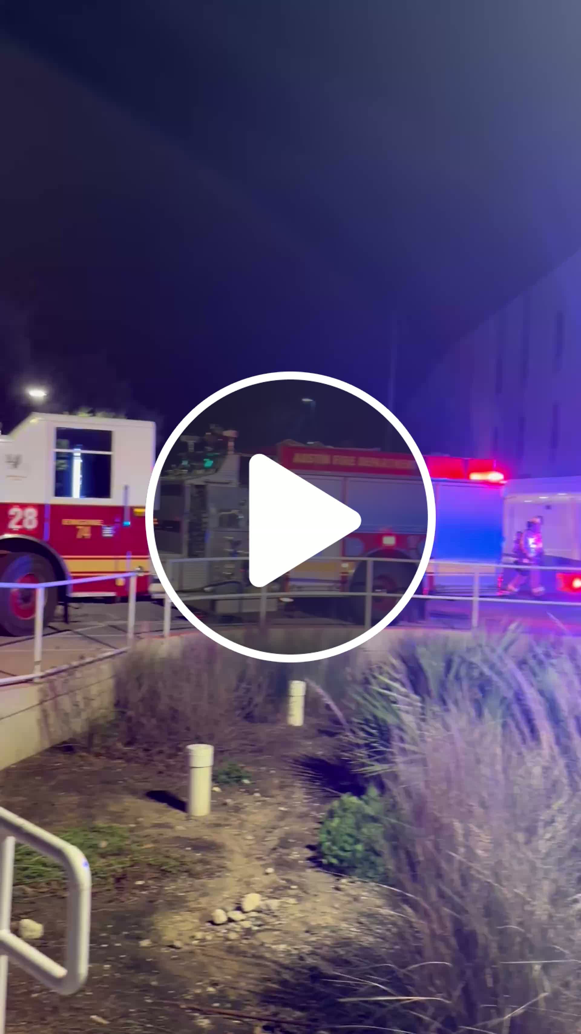 No injuries after fire at Waterloo Terrace Apartments in North Austin ...