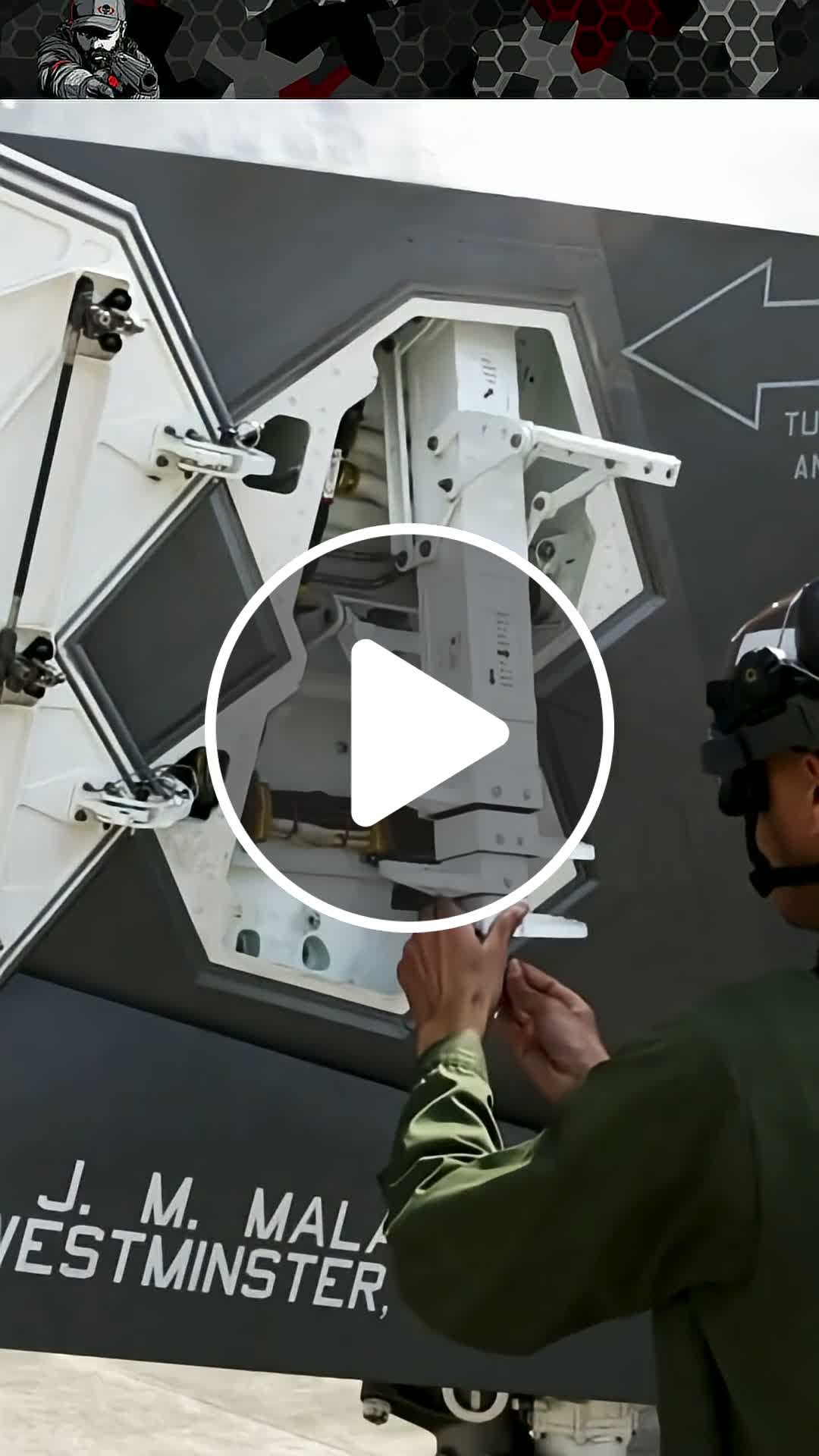 Built-In Ladder and Automatic Canopy On The F-35 Fighter Jet #military ...