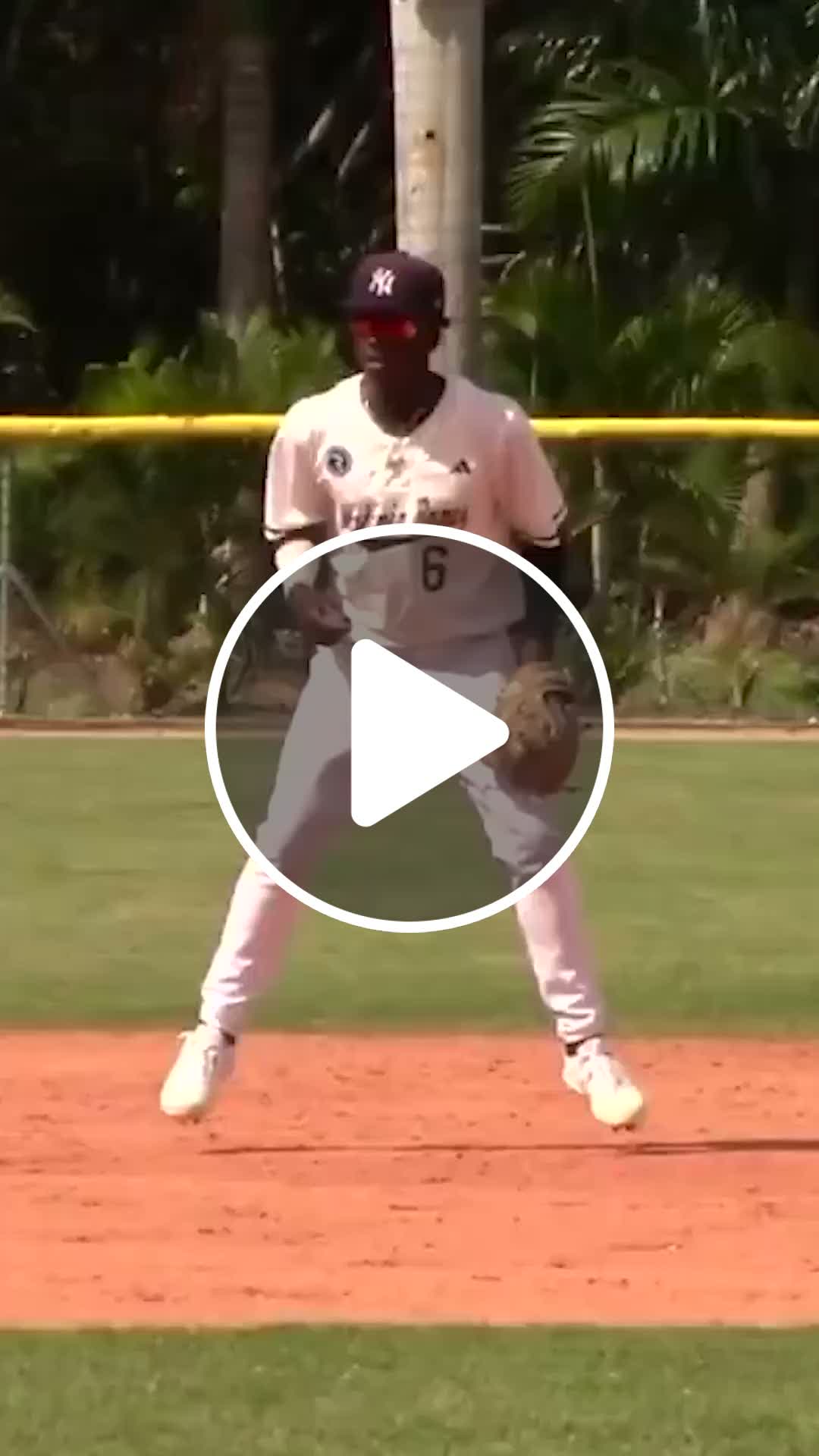 Mets sign SS Wandy Asigen, 16, from Yankees for $3.8 million - NewsBreak