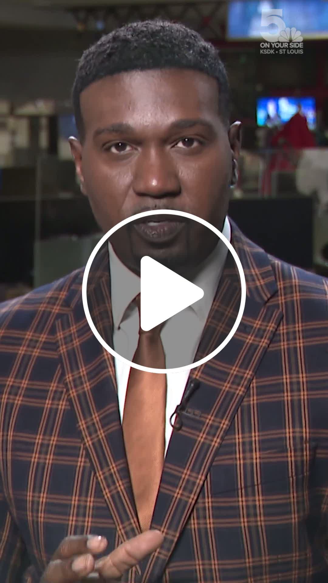 Cardinal Ritter football team pepper sprayed by police in chaotic end ...