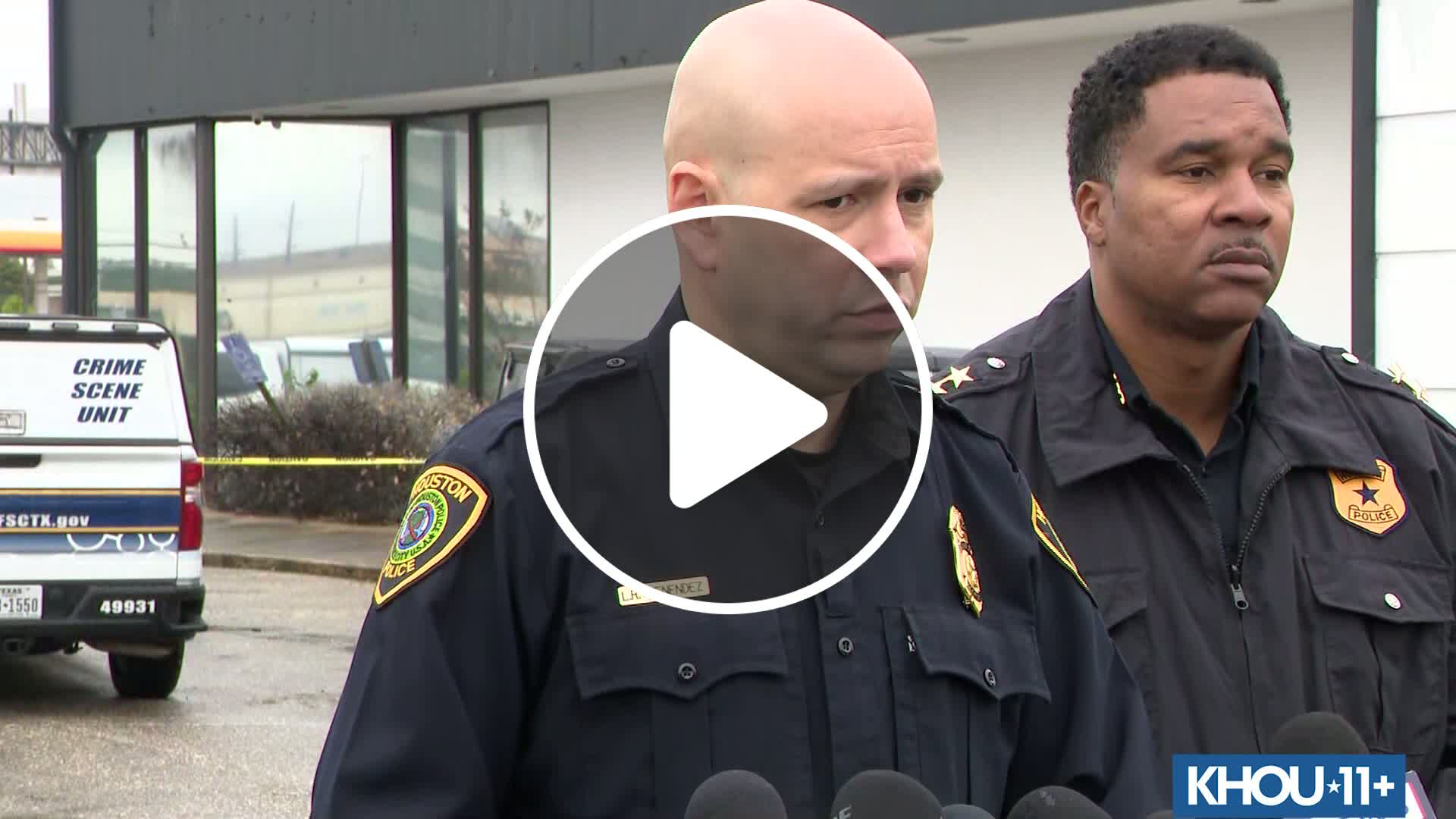Update after officer shot robbery suspect at Greenspoint-area check ...