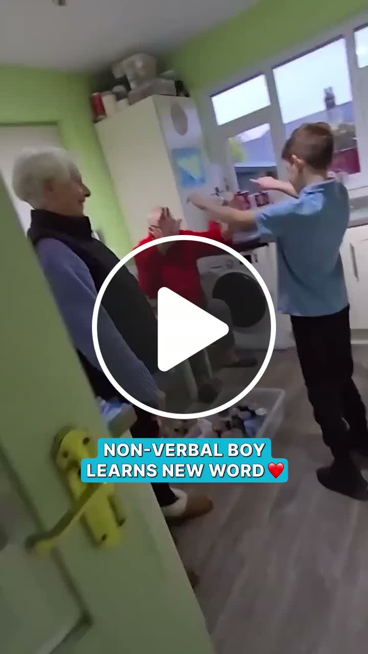This is the heartwarming moment a non-verbal boy learns to say the word ...
