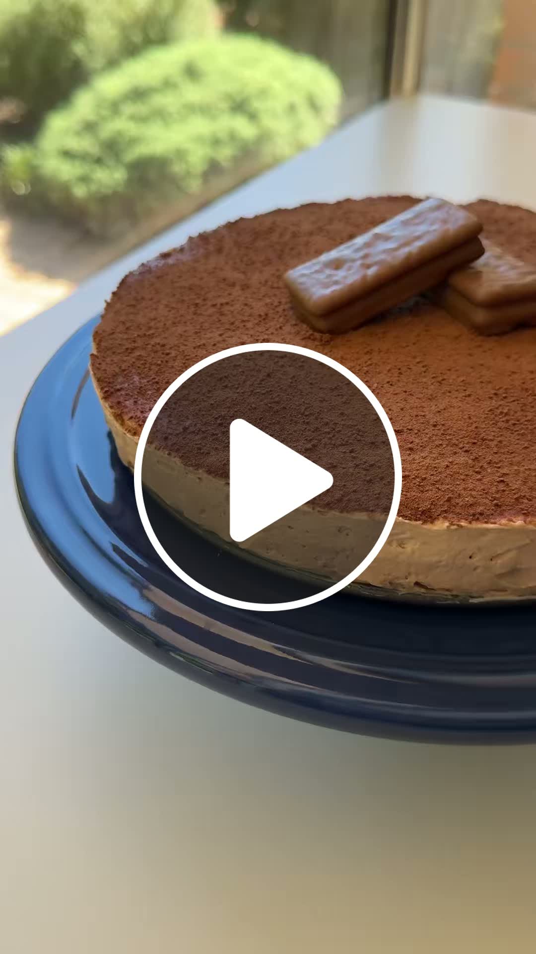 MILO TIM TAM CHEESECAKE 🤩⬇️ 🍫 A buttery Tim Tam base with a creamy Milo ...